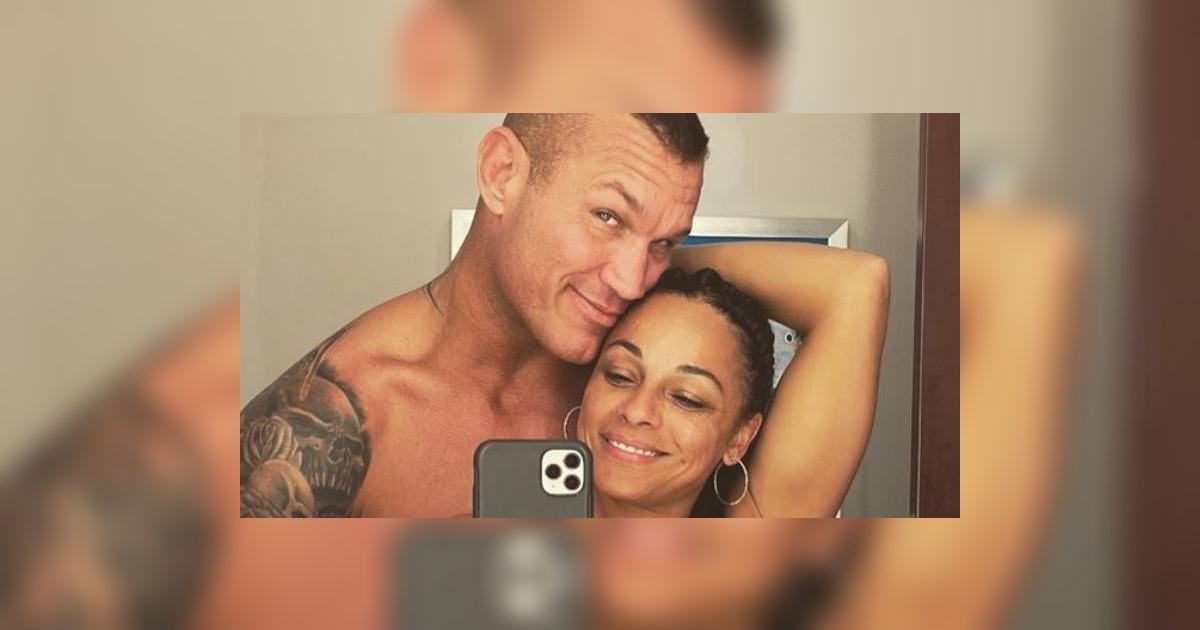 Randy Orton Reta Censura De Instagram Y Comparte Foto De Su Mujer En