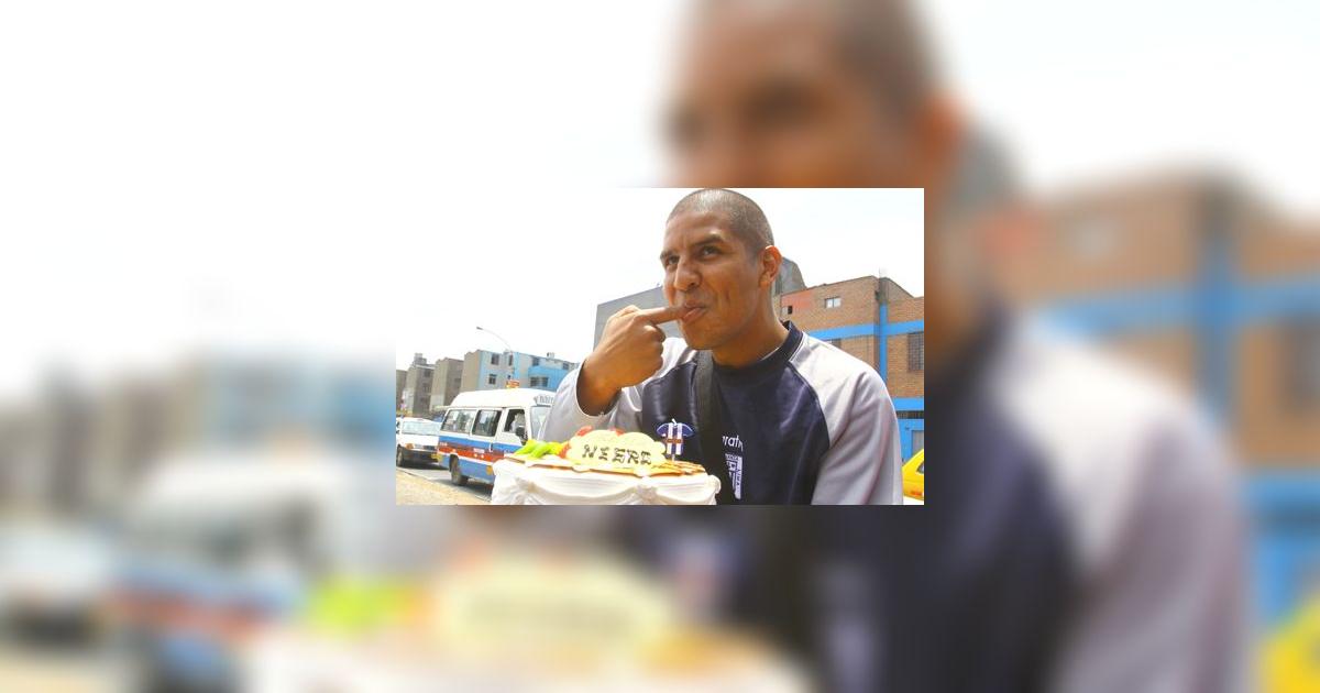 ¡Qué vergüenza!: Edgar González recibió una torta hoy en Matute, pero ...