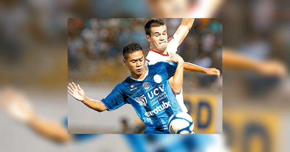 Daniel Sánchez llegaría a Universitario para reemplazar a Édison Flores