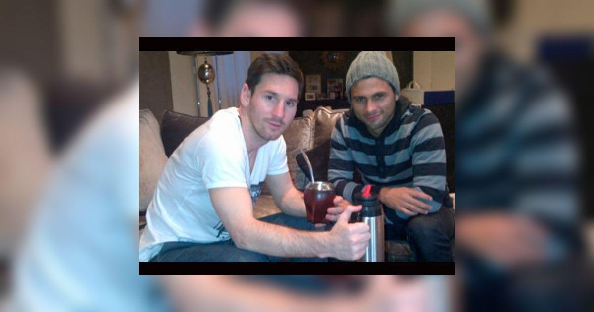 Lionel Messi celebró récord goleador tomando mate con su primo