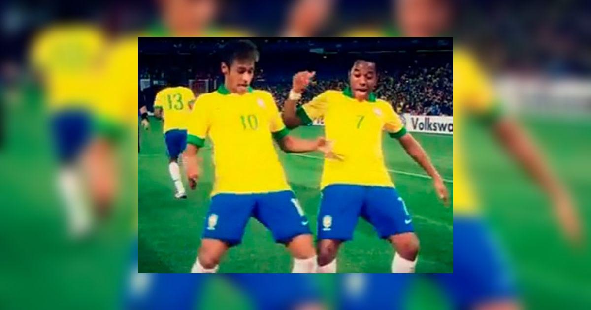 Neymar y Robinho causan sensación con su gran baile [VIDEO]