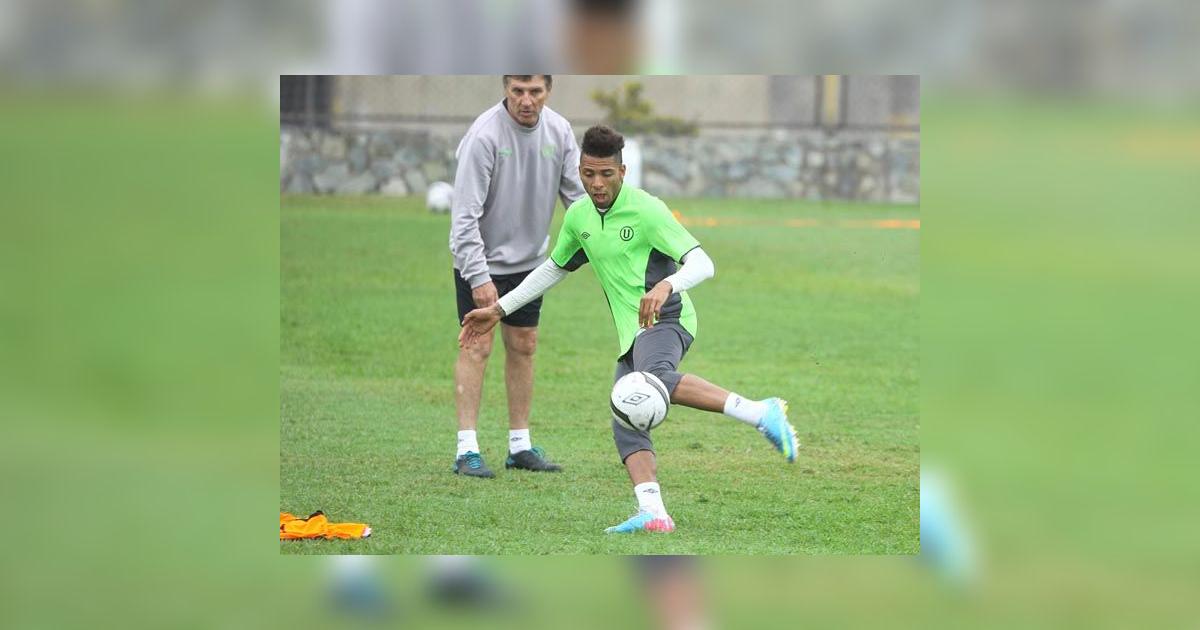 Edwin Gómez regresó a los entrenamientos con Universitario