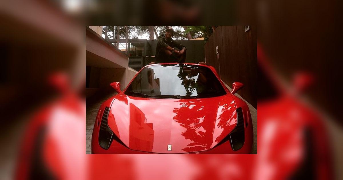 Neymar luce su lujoso nuevo Ferrari valorizado en 300 mil euros