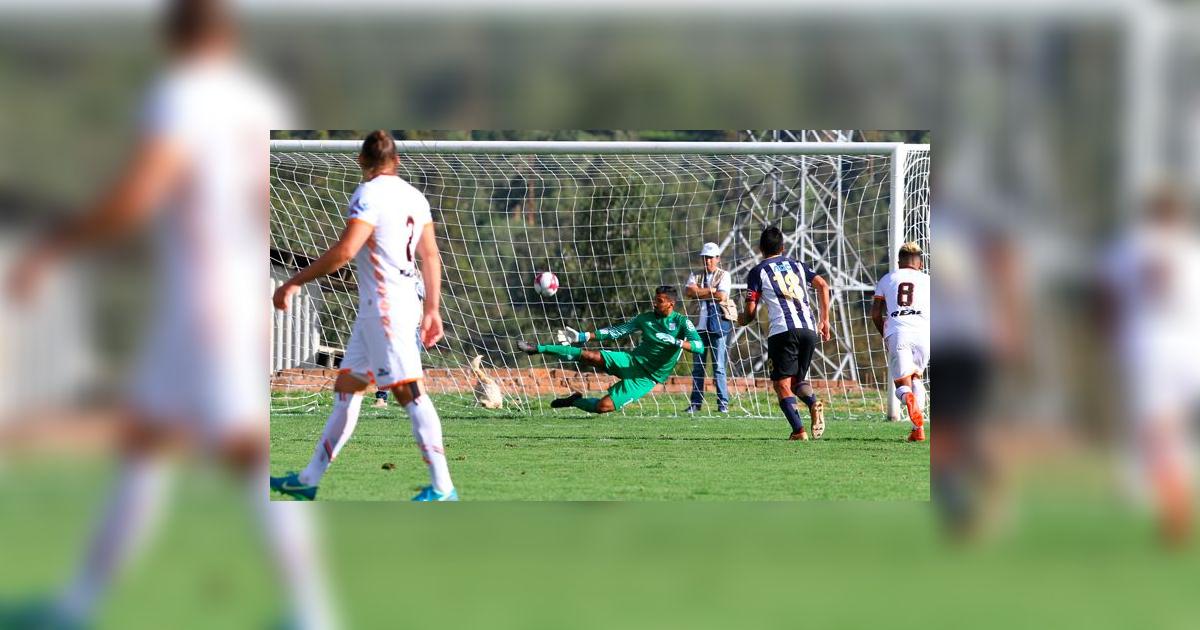 Daniel Prieto estuvo a la altura y fue una muralla en el arco de ...
