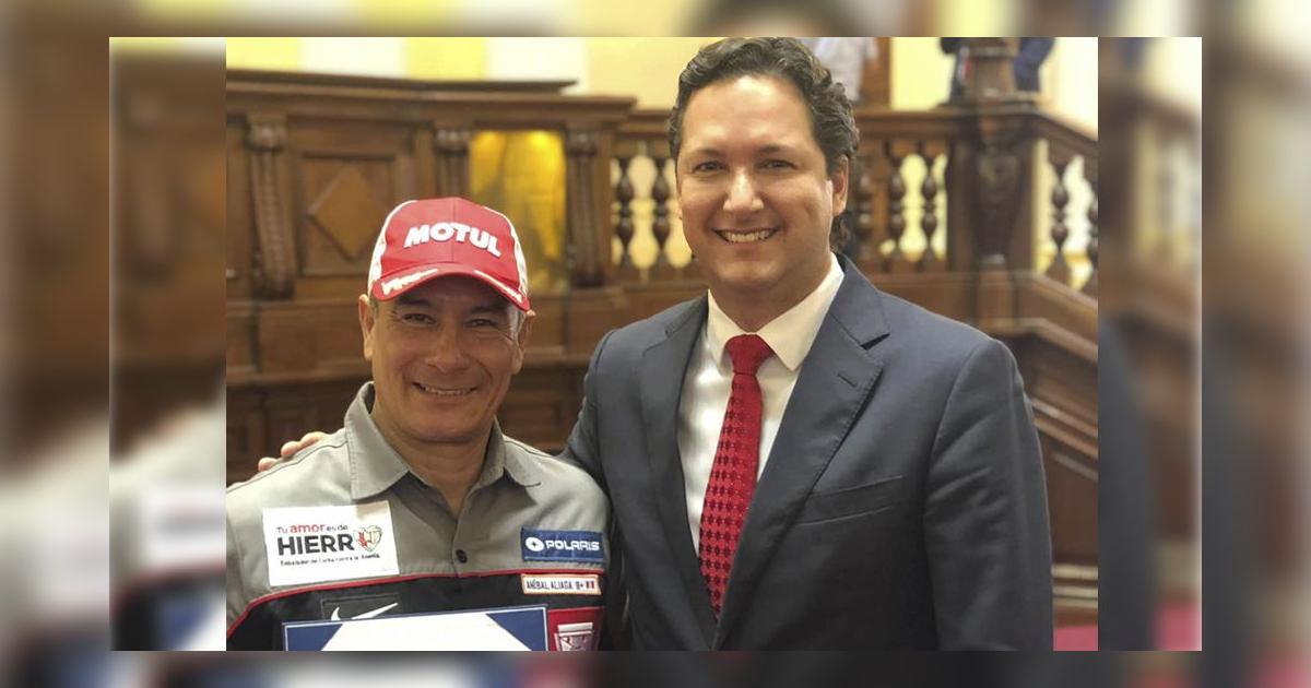 ¡Aníbal el grande! Piloto peruano recibió homenaje y promete seguir ...