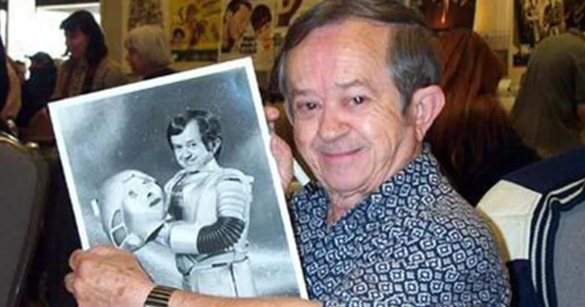 Falleció Felix Silla El Tío Cosa De Los Locos Addams A Los 84 Años
