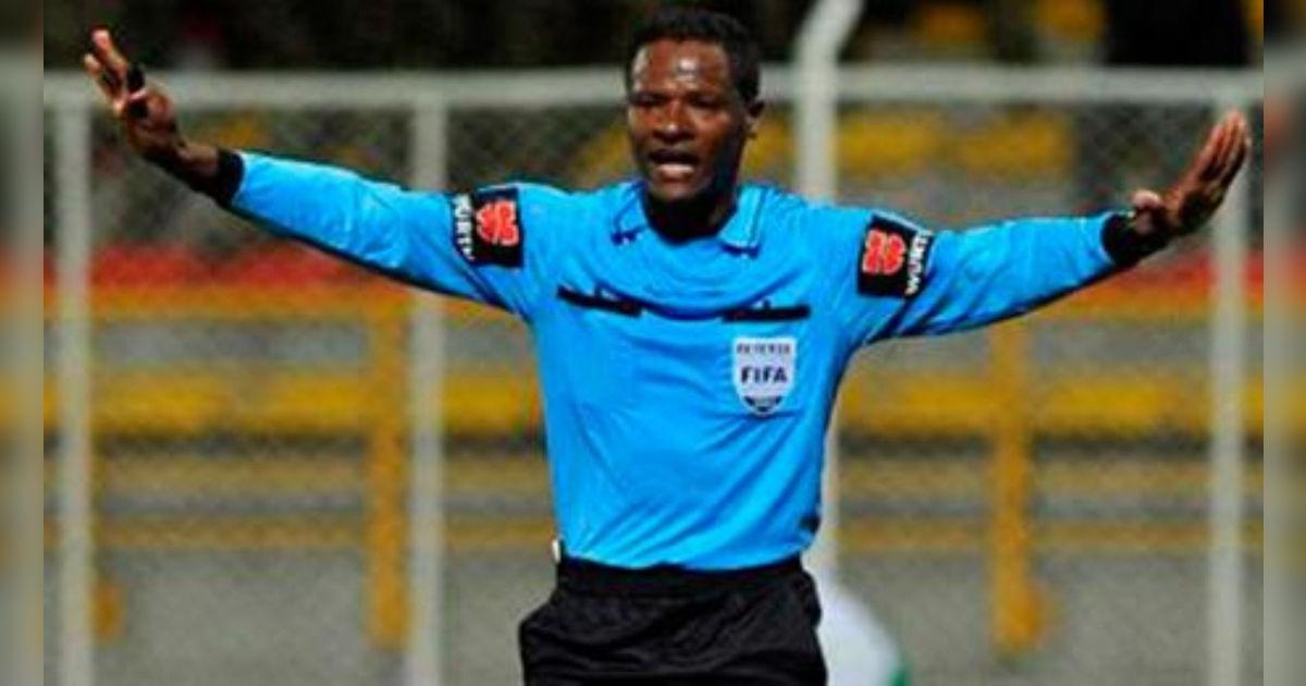 Universitario vs Barcelona Jose Argote polémico arbitro dirigira ...