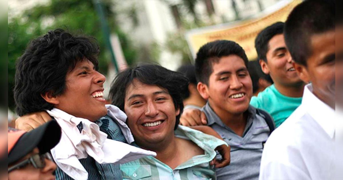 Jergas peruanas: ¿Cuándo usar las expresiones 'mano' o 'mana'?