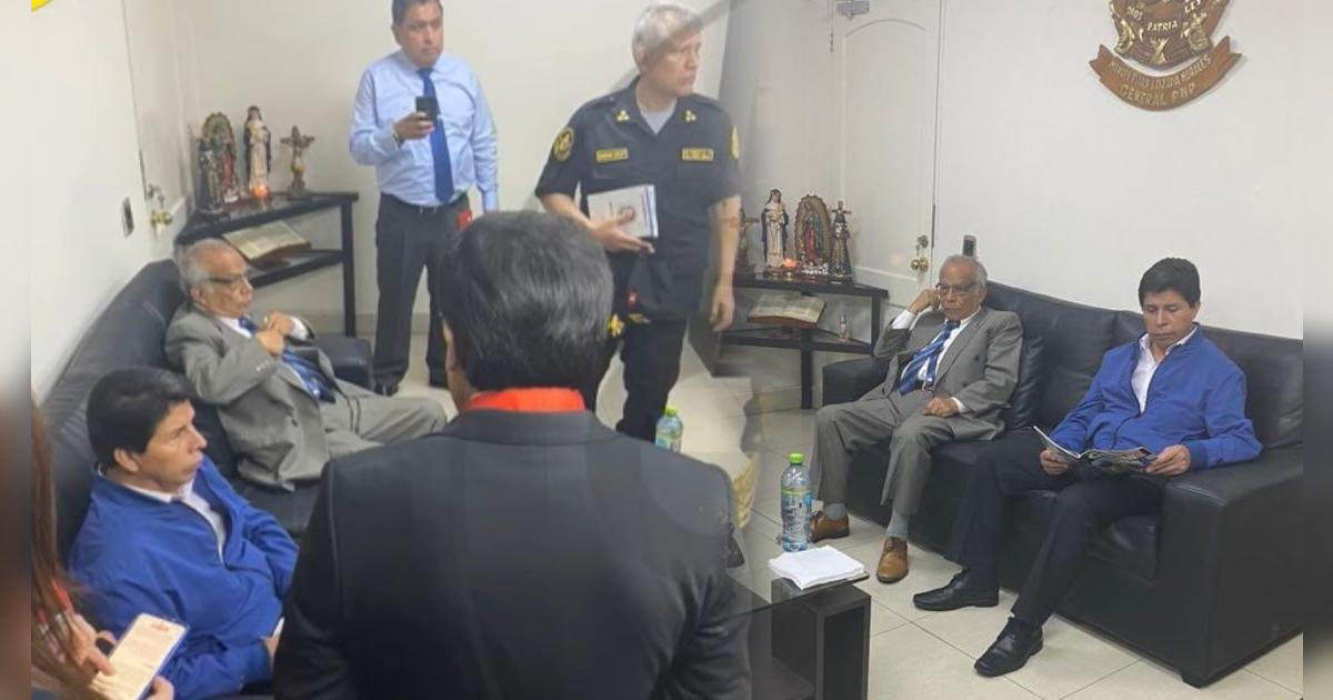 Pedro Castillo fue detenido por la PNP tras golpe de Estado y vacancia ...