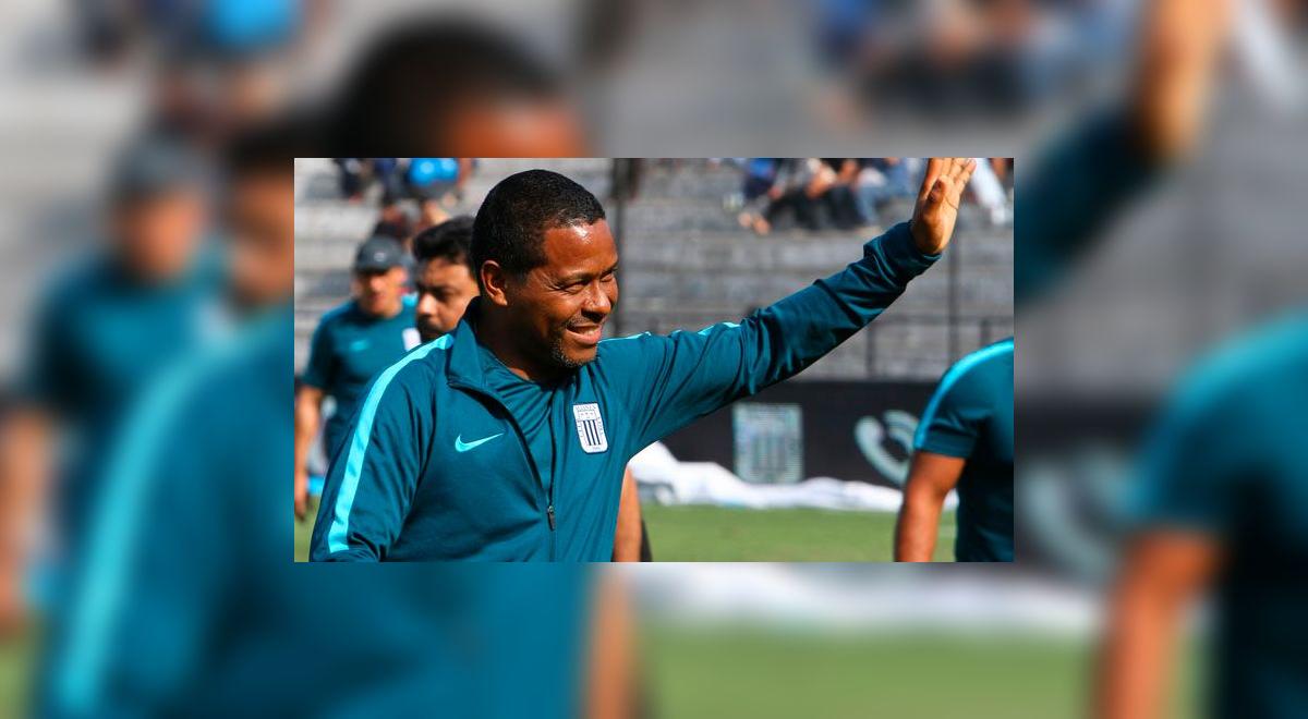 Juan Jayo fue anunciado a lo grande como entrenador de este equipo