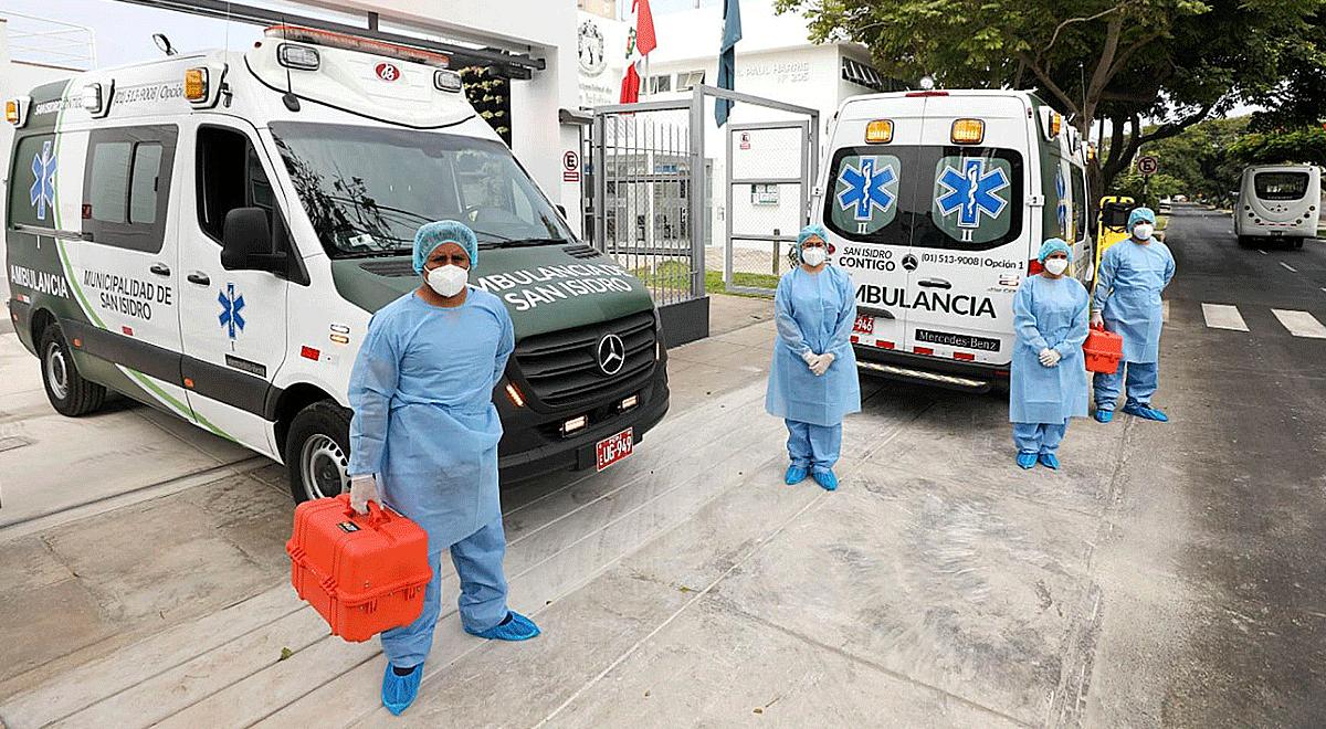 ¿Cómo debes ceder el paso a una ambulancia?