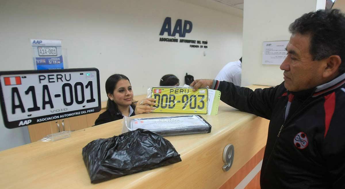 ¿Cuál es el significado de las placas de vehículos peruanos?
