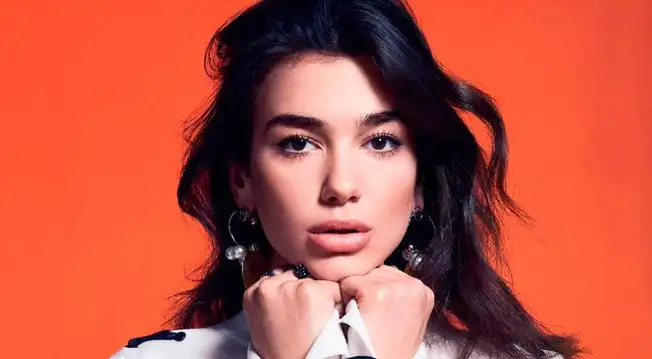 Dua Lipa y el truco de belleza para producir colágeno y lucir 'piel de ...