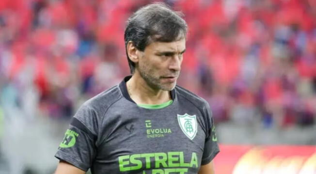 Universitario ¿cómo Juegan Los Equipos De Fabián Bustos Y En Qué